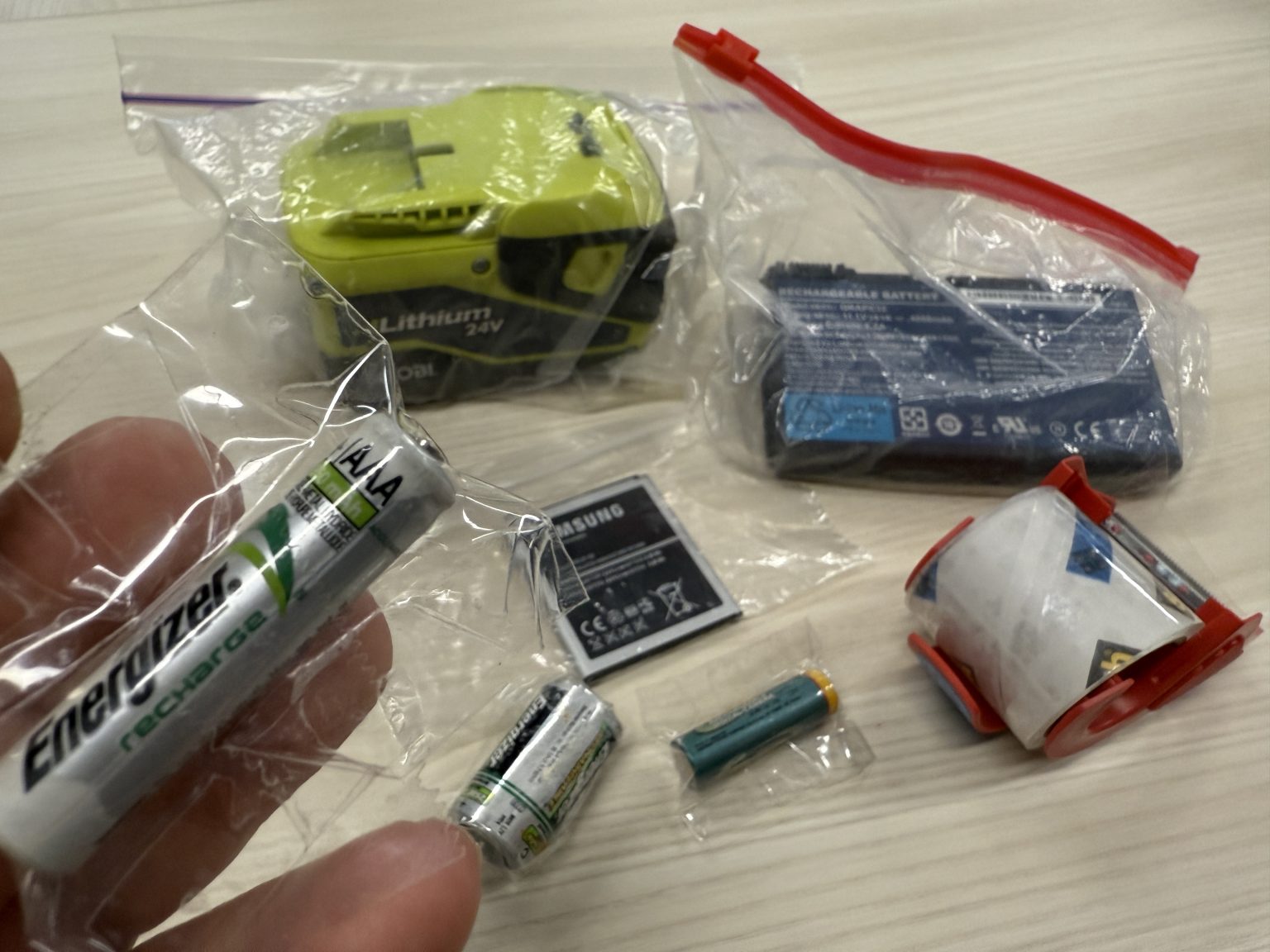 Small-Format Batteries – OCRRA – Onondaga County Resource Recovery Agency